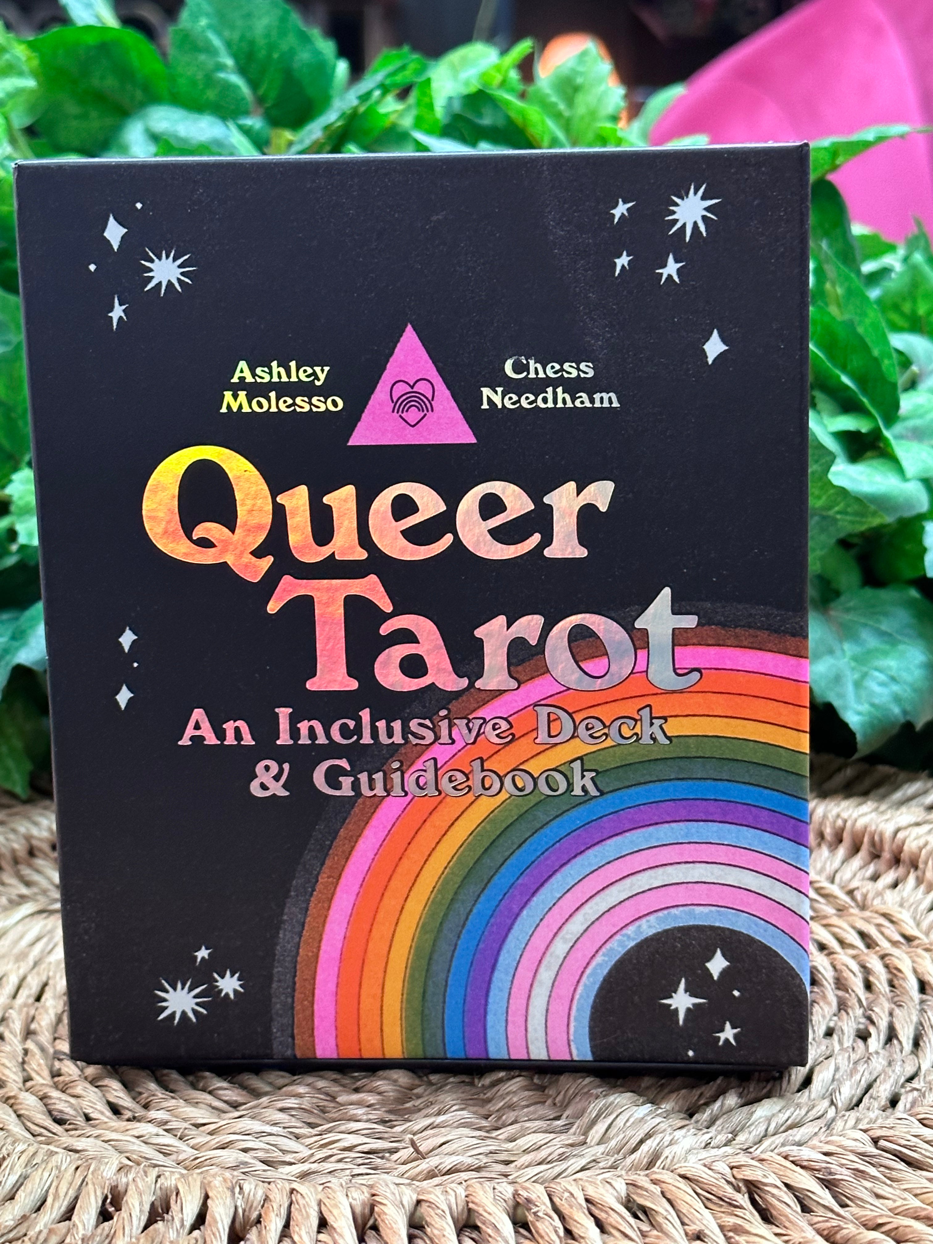 Queer Tarot Deck – Triakoras